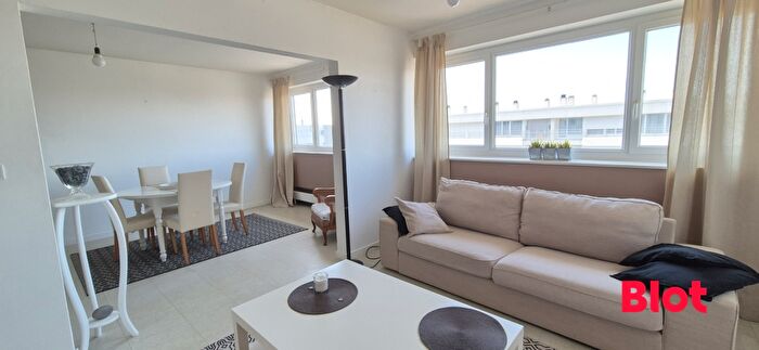 Appartement à vendre - Saint-Herblain - 4 pièces - 3 chambres