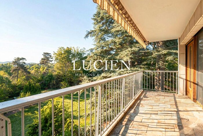 Appartement à vendre - Écully, Chalier, Valvert - 5 pièces - 4 chambres