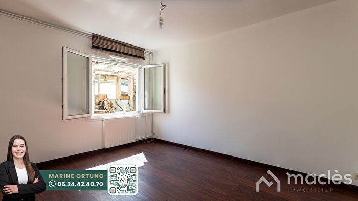 Maison à vendre - Le Blanc-Mesnil, Eiffel - 5 pièces - 4 chambres