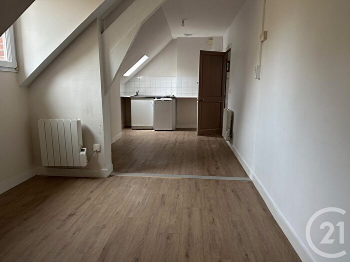 Appartement à louer - Chartres, Centre-ville - 1 pièce - 1 chambre