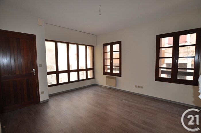 Appartement 2 pièces à Rodez, Centre historique, Vieux-Rodez, à louer