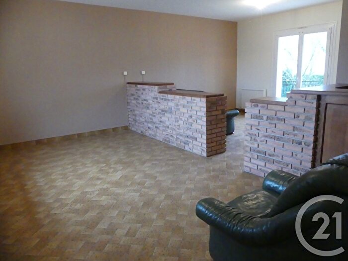 Maison à louer - Saint-Berthevin - 4 pièces - 3 chambres