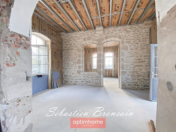 Appartement à vendre - Dole, Mesnils, Pasteur - 5 pièces - 3 chambres