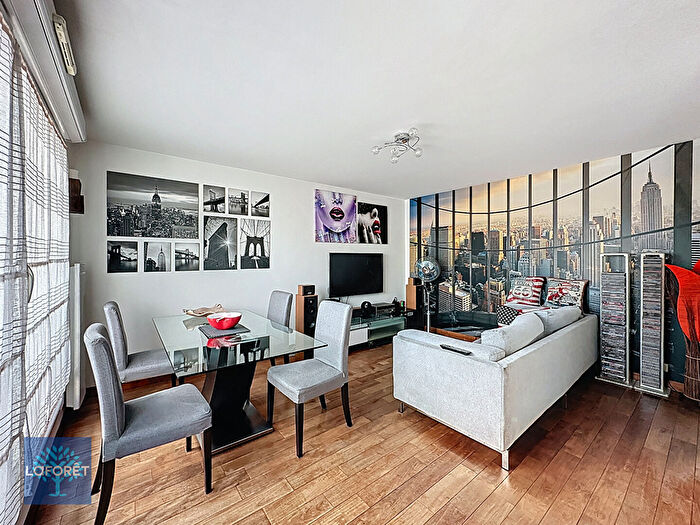 Appartement à vendre - Brétigny-sur-Orge, Centre-ville - 4 pièces - 3 chambres