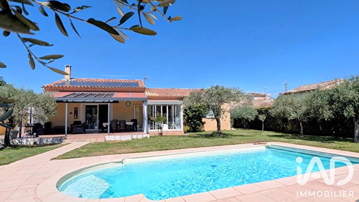 Malemort-du-Comtat : Maison 5 pièces à vendre