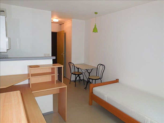 Appartement à louer - Jacob-Bellecombette - 1 pièce