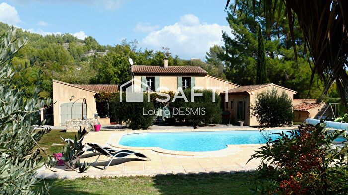 Maison à vendre - Roquevaire - 6 pièces - 4 chambres