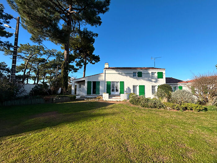 Maison à vendre - La Faute-sur-Mer - 12 pièces - 6 chambres