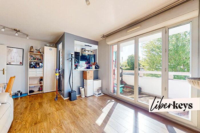 Appartement 3 pièces à Orly, Bas Clos, à vendre
