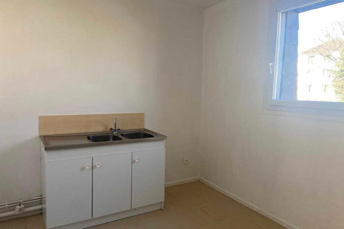 Appartement à vendre - Nevers, République, Préfecture - 3 pièces - 2 chambres