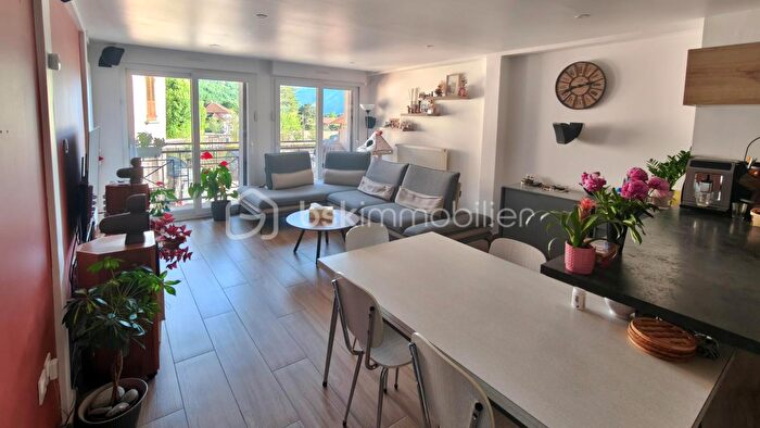 Appartement 4 pièces à vendre - La Buisse