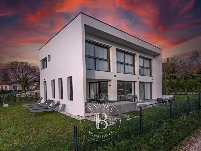 Maison à vendre - Annecy - 5 pièces - 3 chambres