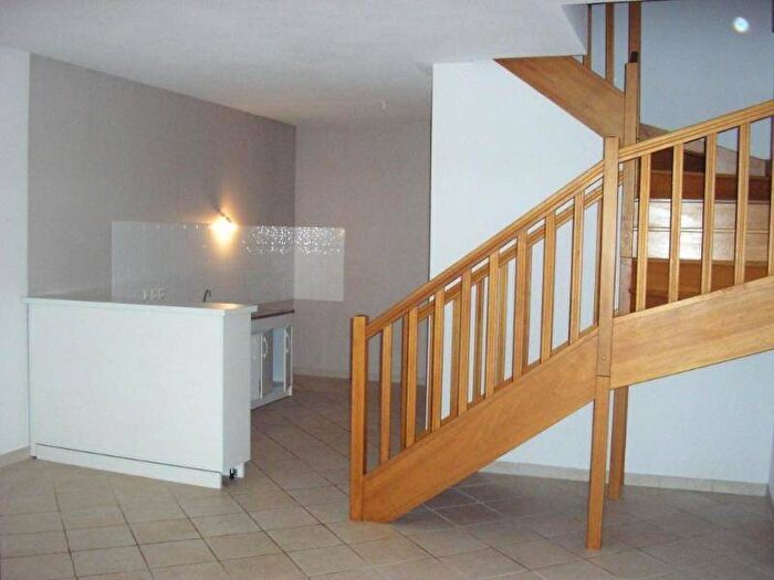 Appartement à louer - Bellignat - 3 pièces - 2 chambres