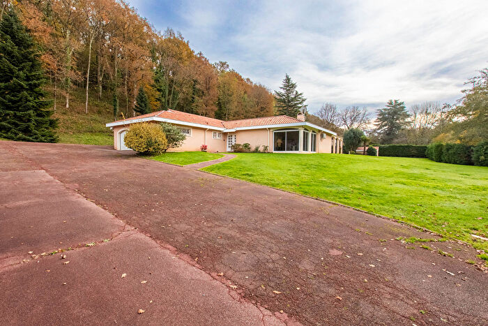 Maison à vendre - Aire-sur-lAdour - 8 pièces - 5 chambres