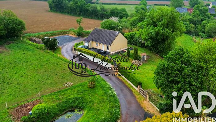 Maison 4 pièces à Hauteville-la-Guichard, à vendre