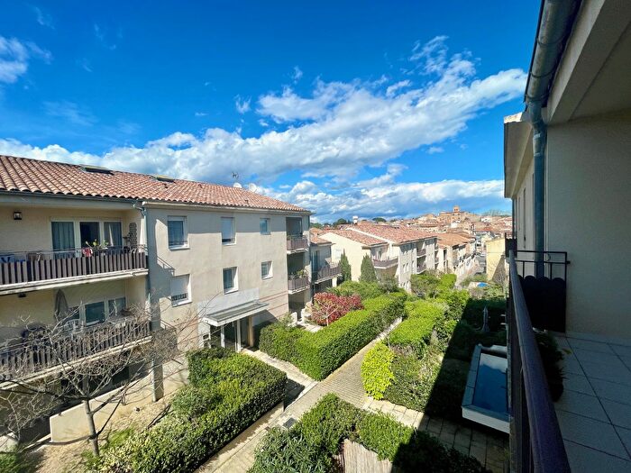 Maisons à vendre et appartements à louer - 1