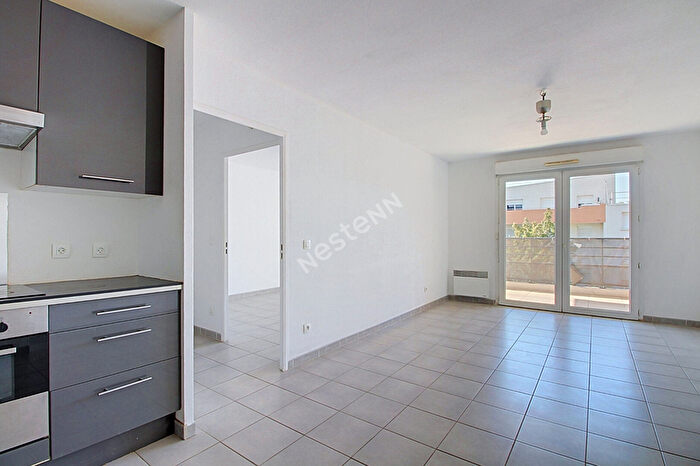 Appartement 2 pièces à louer à Vitrolles, Centre-ville, Roucas, Les Pins, Le Liourat