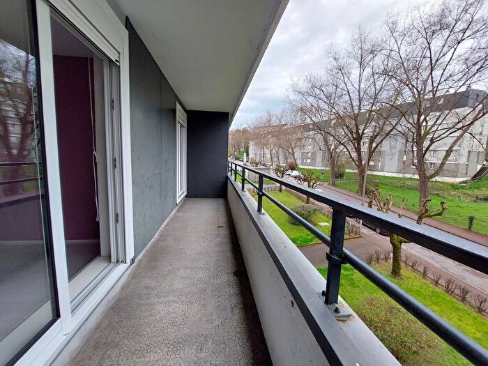 Appartement à louer - Vanteaux-Puy Las Rodas, Limoges - 3 pièces - 2 chambres