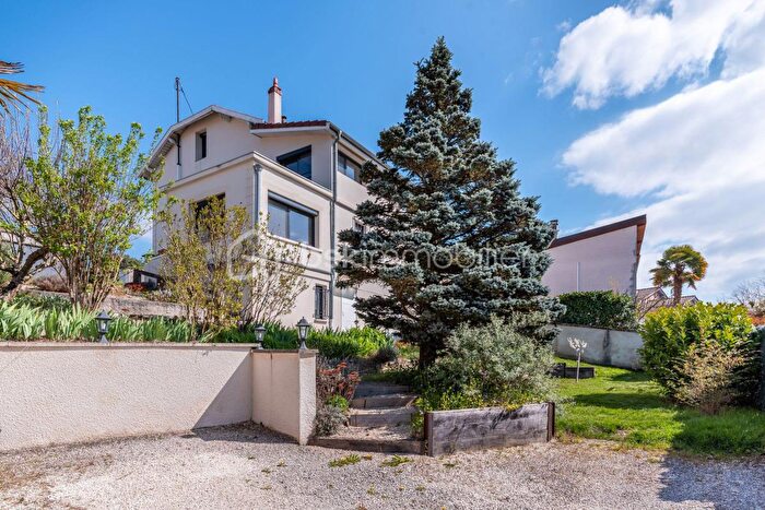 Maison 6 pièces à vendre à Dagneux