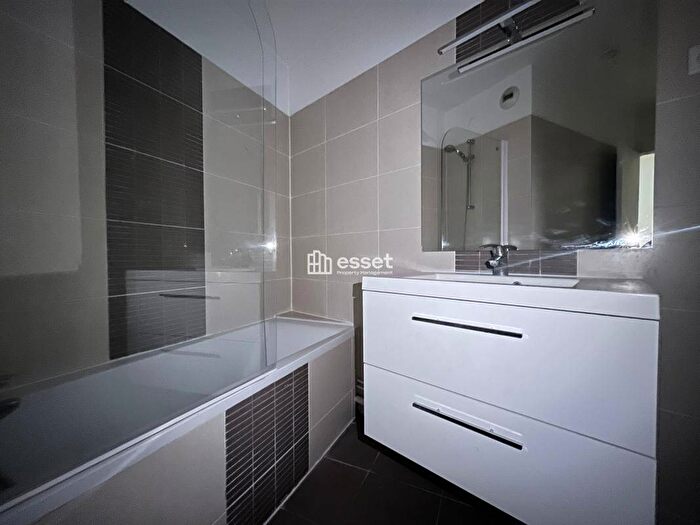 Appartement à louer - Bièvres Sud Tolbiac, Paris ème arrondissement - 2 pièces - 1 chambre