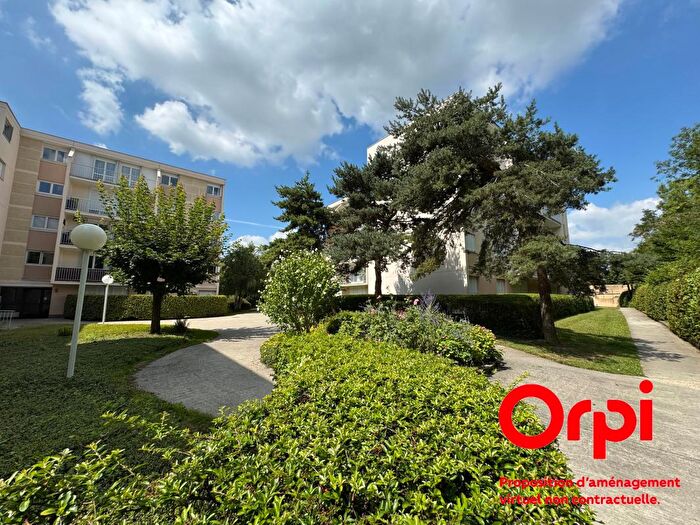 Appartement à vendre - Montigny-le-Bretonneux, Les Prés - 4 pièces - 3 chambres