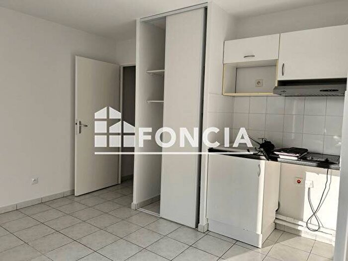 Appartement à louer - Sud, Caudry - 1 pièce