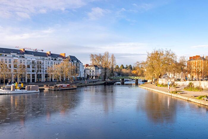 Appartement à vendre - Nantes, Centre-ville - 8 pièces - 5 chambres