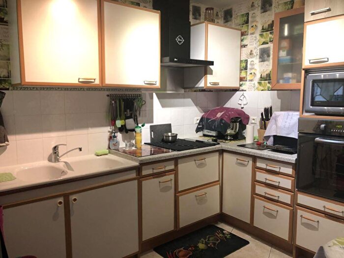 Appartement à louer - Ancien Hôpital, Béziers - 3 pièces - 2 chambres