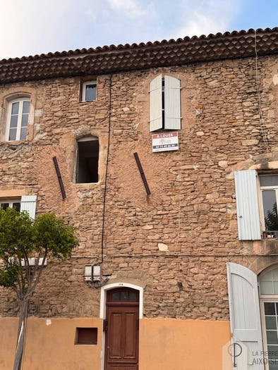 Appartement 3 pièces à louer à Village Ouest, Trets