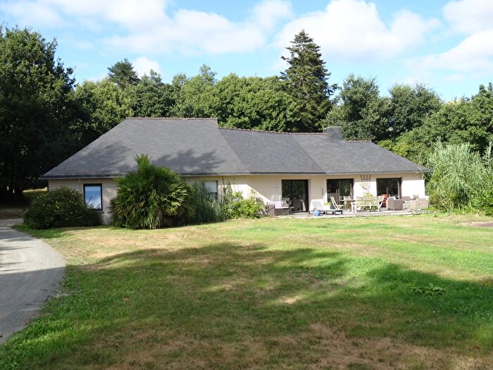 Maison 8 pièces à vendre - Tonquédec
