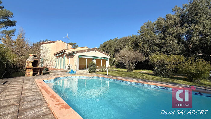 Maison à vendre - Garéoult - 5 pièces - 3 chambres