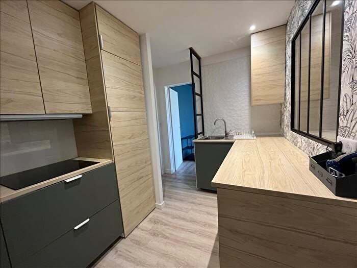Haut-Saint Pierre, Dax : Appartement 2 pièces à louer