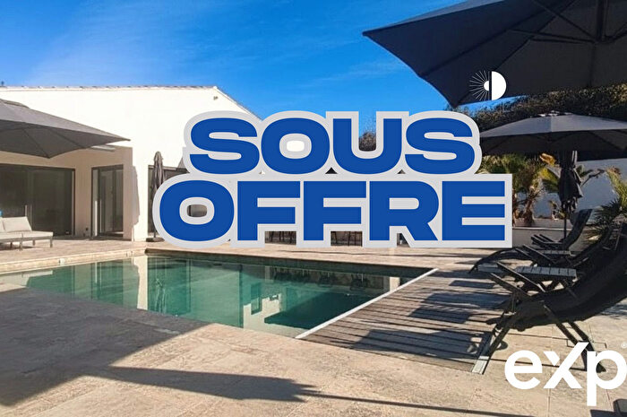 Maison 5 pièces à Roquefort-les-Pins, à vendre