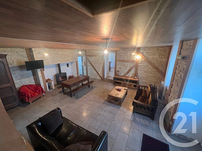 Maison à vendre - Aurillac, Centre-ville - 9 pièces - 5 chambres