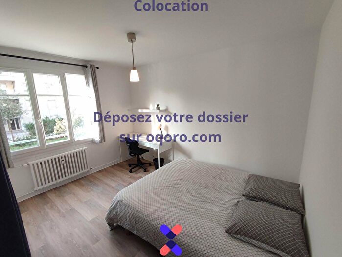 Appartement 4 pièces à Cusset, Villeurbanne, à louer