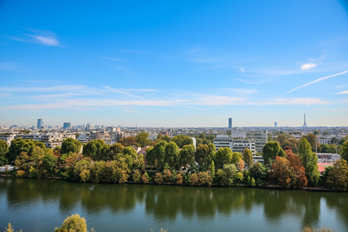 Appartement 4 pièces à vendre - Courbevoie, Hôtel de ville