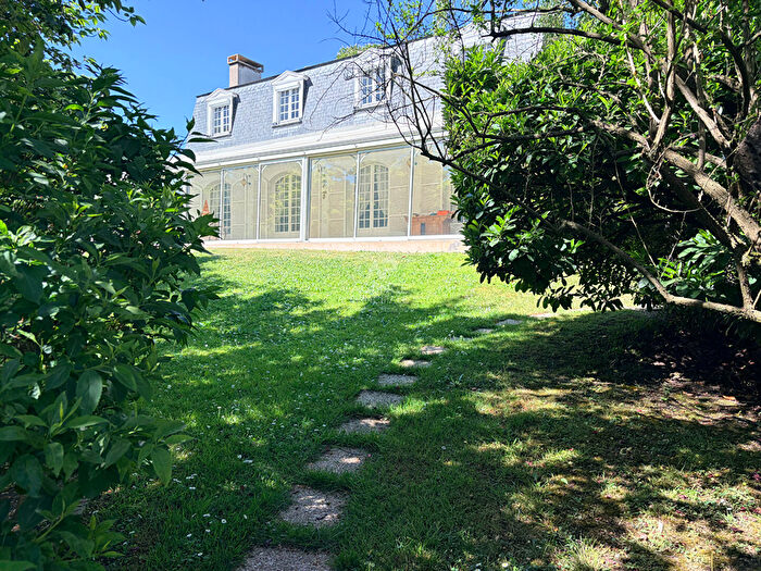 Maisons-Laffitte, Est : Maison 8 pièces à vendre