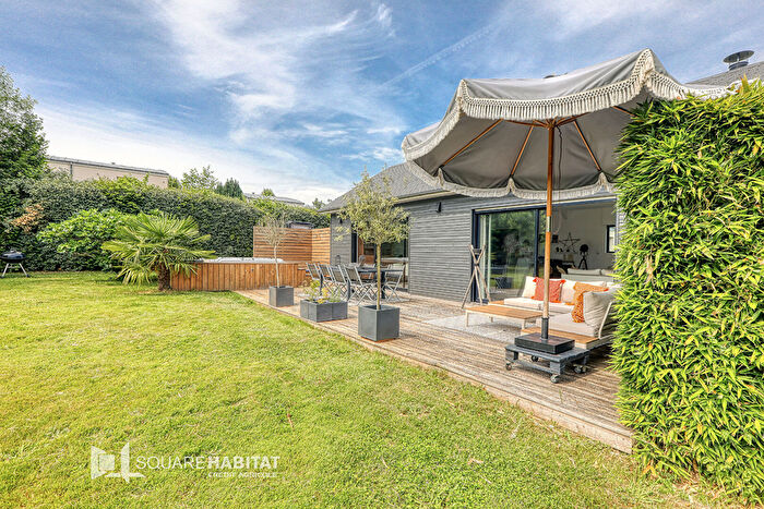 Franqueville-Saint-Pierre : Maison 6 pièces à vendre