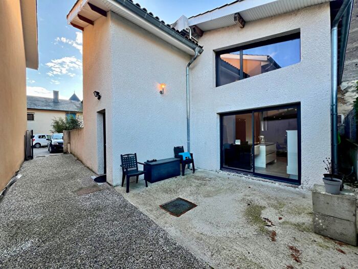 Maison à vendre - Pont-de-Chéruy - 4 pièces - 3 chambres