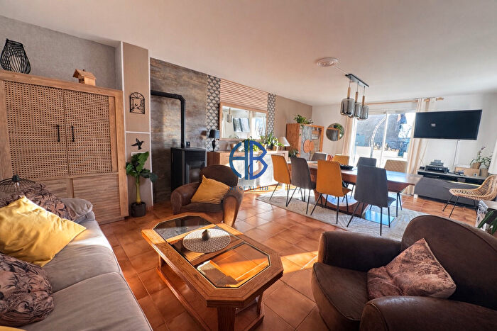 Maison à vendre - Colombe - 7 pièces - 5 chambres