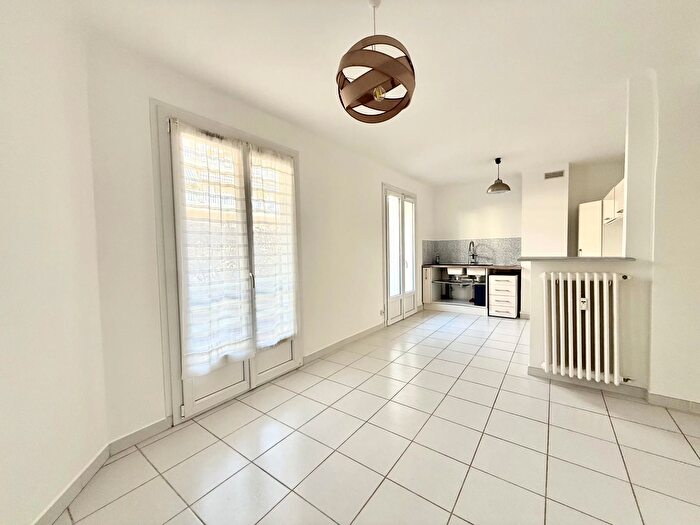 Appartement à vendre - Nice, Arenas - 2 pièces - 1 chambre