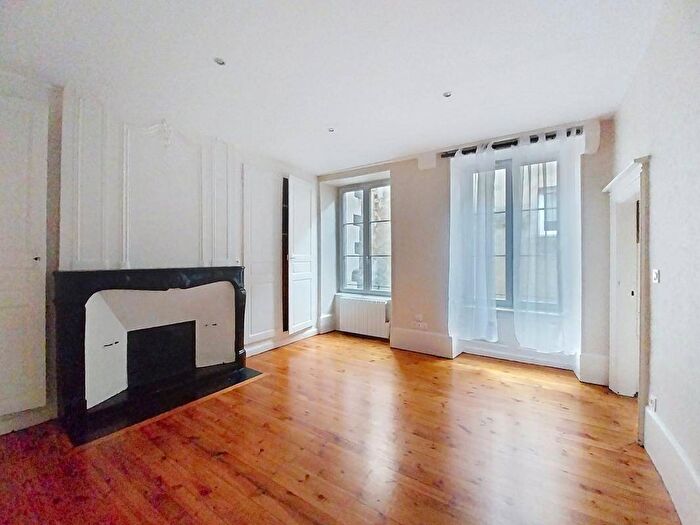 Appartement à louer - Ballainvilliers, Clermont-Ferrand - 3 pièces - 2 chambres