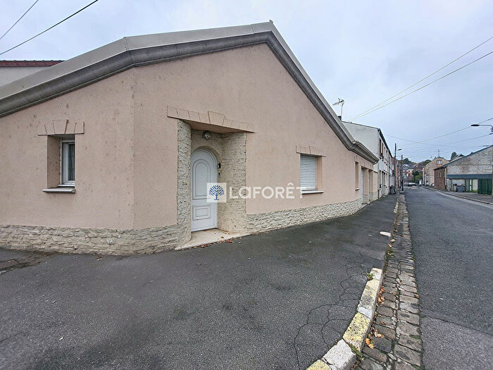 Maison à vendre - SaintQuentin Europe Rémicourt - 5 pièces - 3 chambres