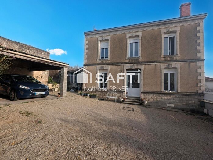 Maison à vendre - Niort, Sainte-Pezenne - 4 pièces - 2 chambres