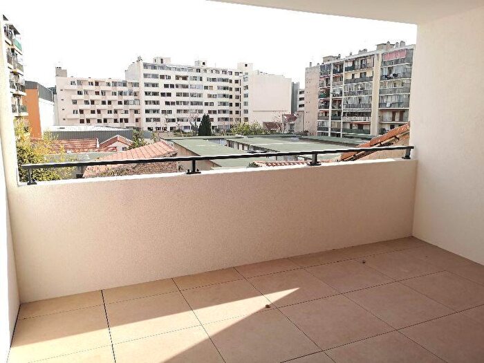 Marseille 5ème, La Conception : Appartement 3 pièces à louer