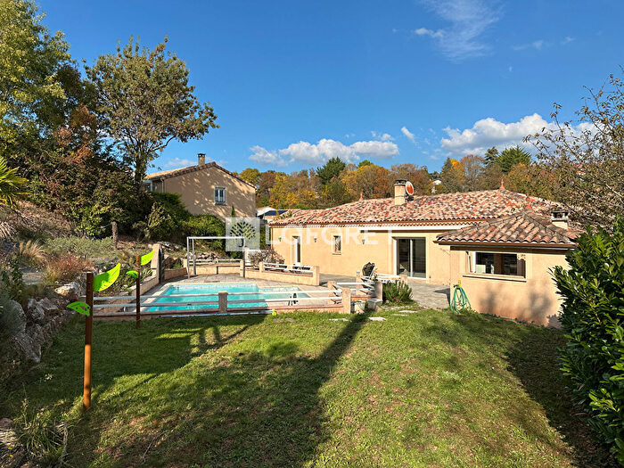 Maison 9 pièces à Cagnac-les-Mines, à vendre