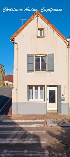 Maison 2 pièces à vendre à Saint-Bonnet-de-Joux