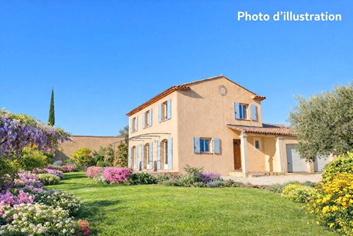 Maison à louer - Pertuis - 5 pièces - 4 chambres