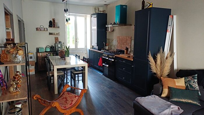 Appartement 3 pièces à vendre - Périgueux, Centre-ville, La Gare, Saint-Martin