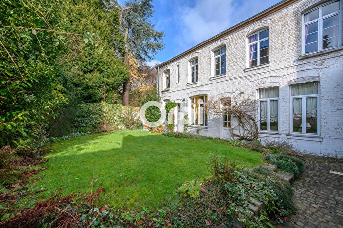 Maison à vendre - Douai, Centre-ville - 9 pièces - 6 chambres